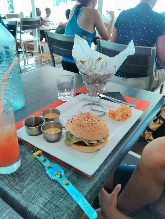 Byron Burger Bar Restaurant - Best Food | Delivery | Menu | Coupons